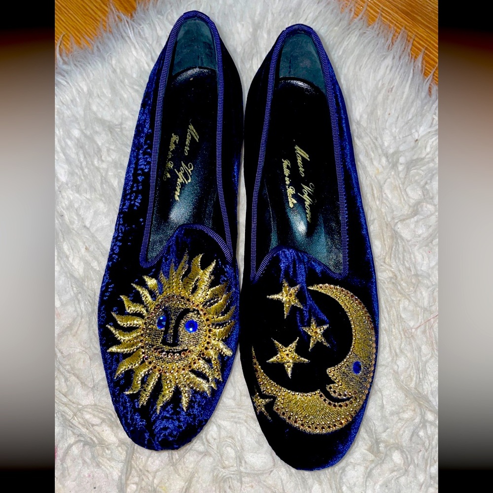 Mauro Volponi Italian Ladies Shoes Velvet Loafers 7 - Gem